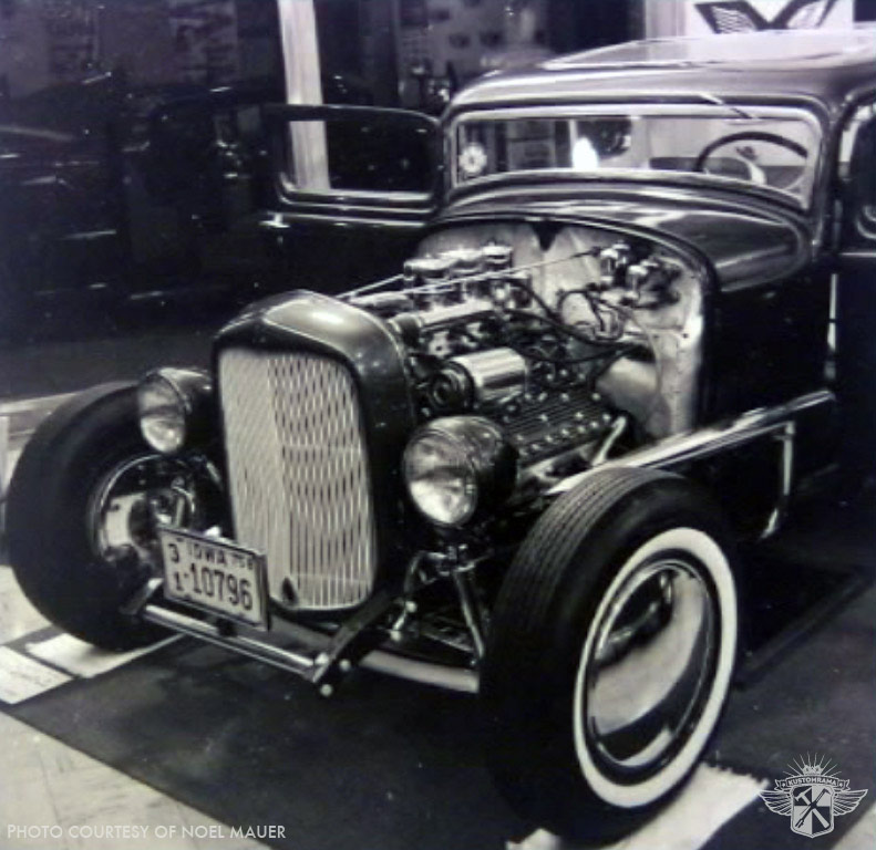 Noel Mauer's 1932 Ford - Kustomrama