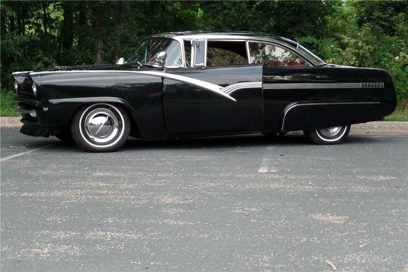Dave Adams' 1956 Ford Victoria - Kustomrama