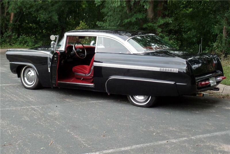 Dave Adams' 1956 Ford Victoria - Kustomrama
