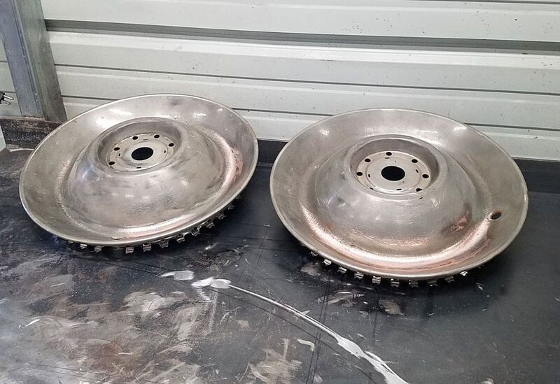 Cadillac Sombrero Hubcaps - Kustomrama